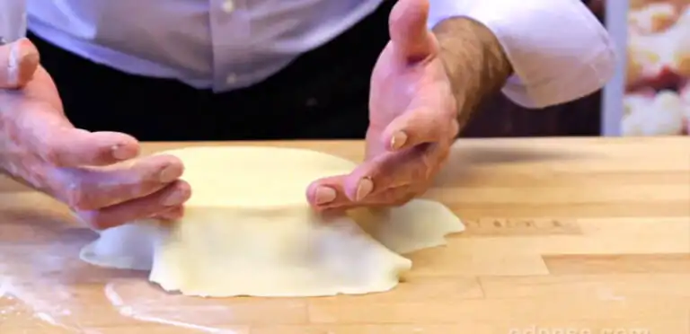 How to Cover a Cake with Marzipan | Odense Almond Paste & Marzipan